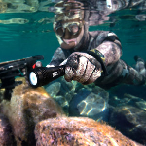 Freediving Lights And Torches - Adrenalised